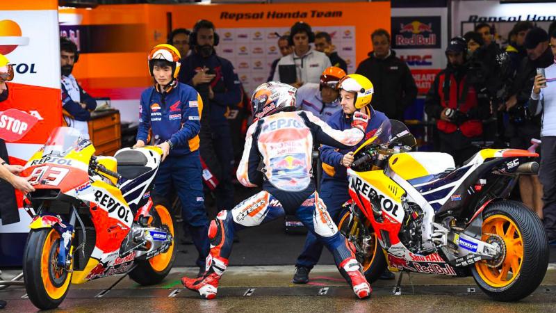 What Happens During a MotoGP™ Pit Stop?