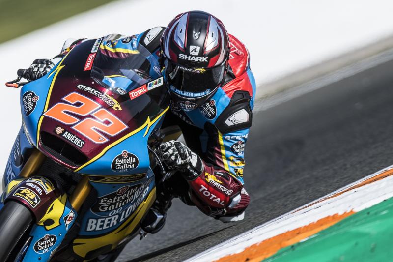 More laps complete for Moto2™, Moto3™ riders in Valencia