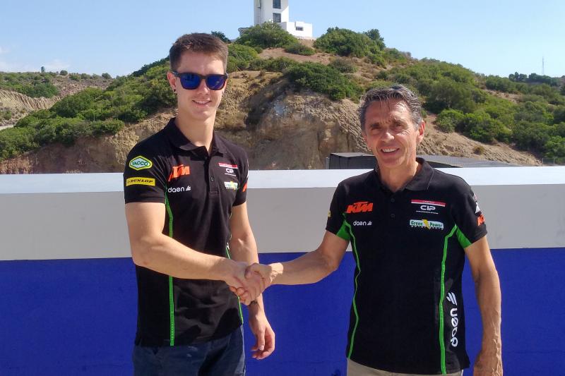 Tom Booth-Amos pilotará la próxima temporada en Moto3™