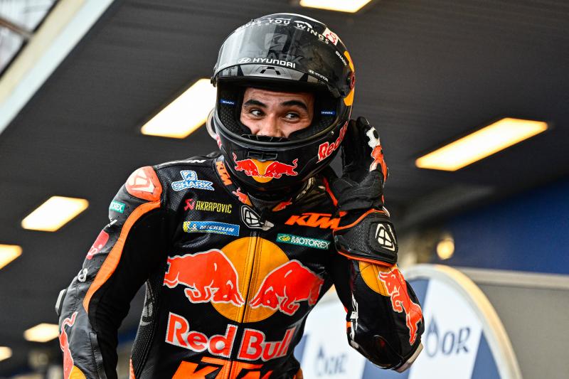 Social media celebrates the rain master!