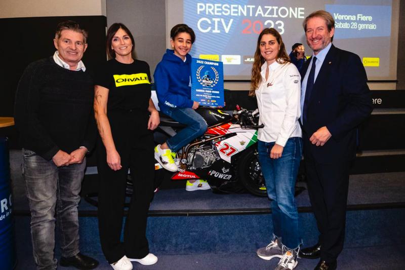 Gabriel Fabio Vuono presented with special prize in Verona