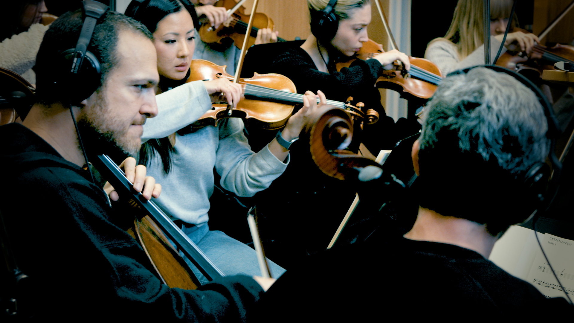 Ein Intro, das die Dramatik und Action der MotoGP™ einfängt