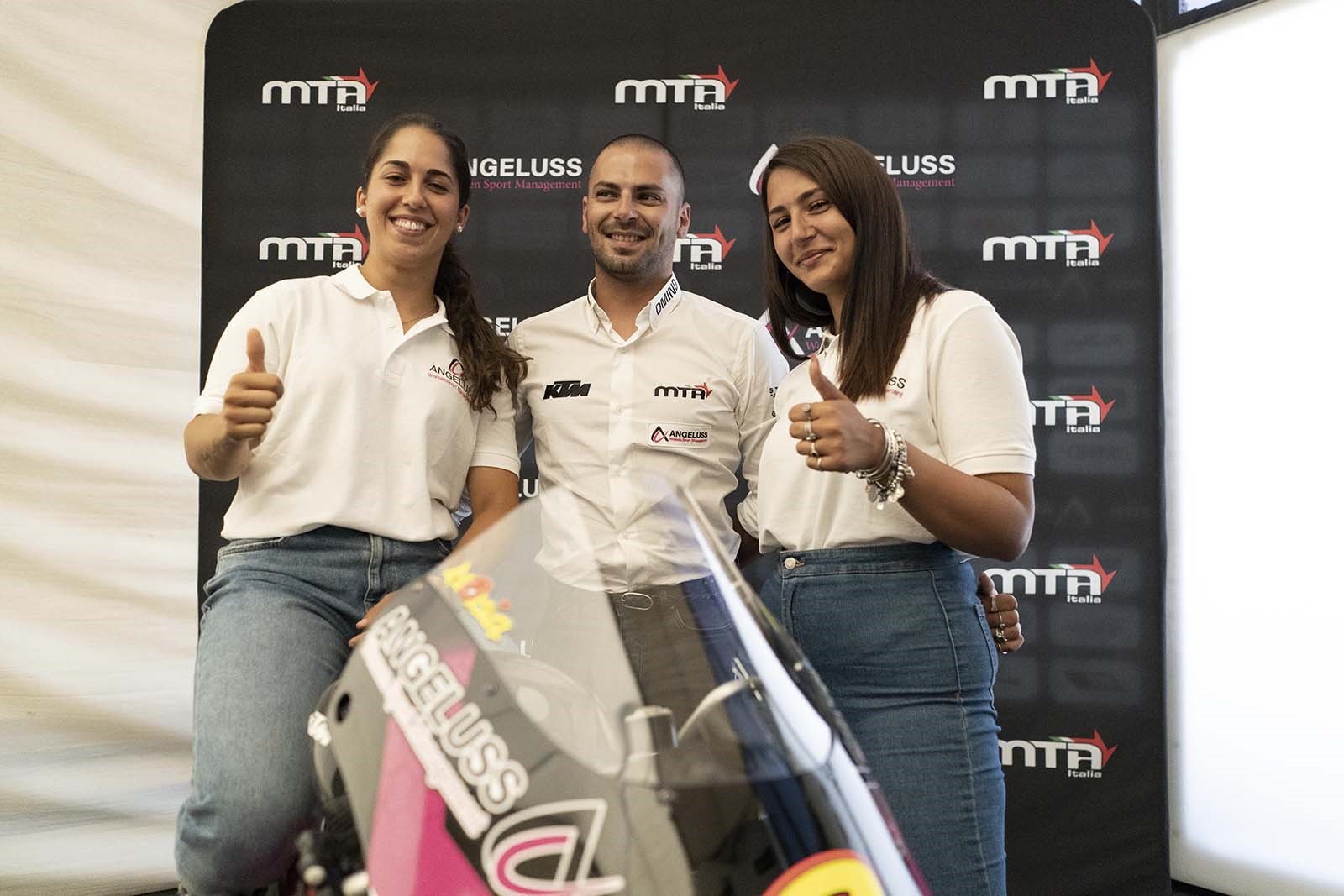 María Herrera, a hacer historia con un equipo 100% femenino