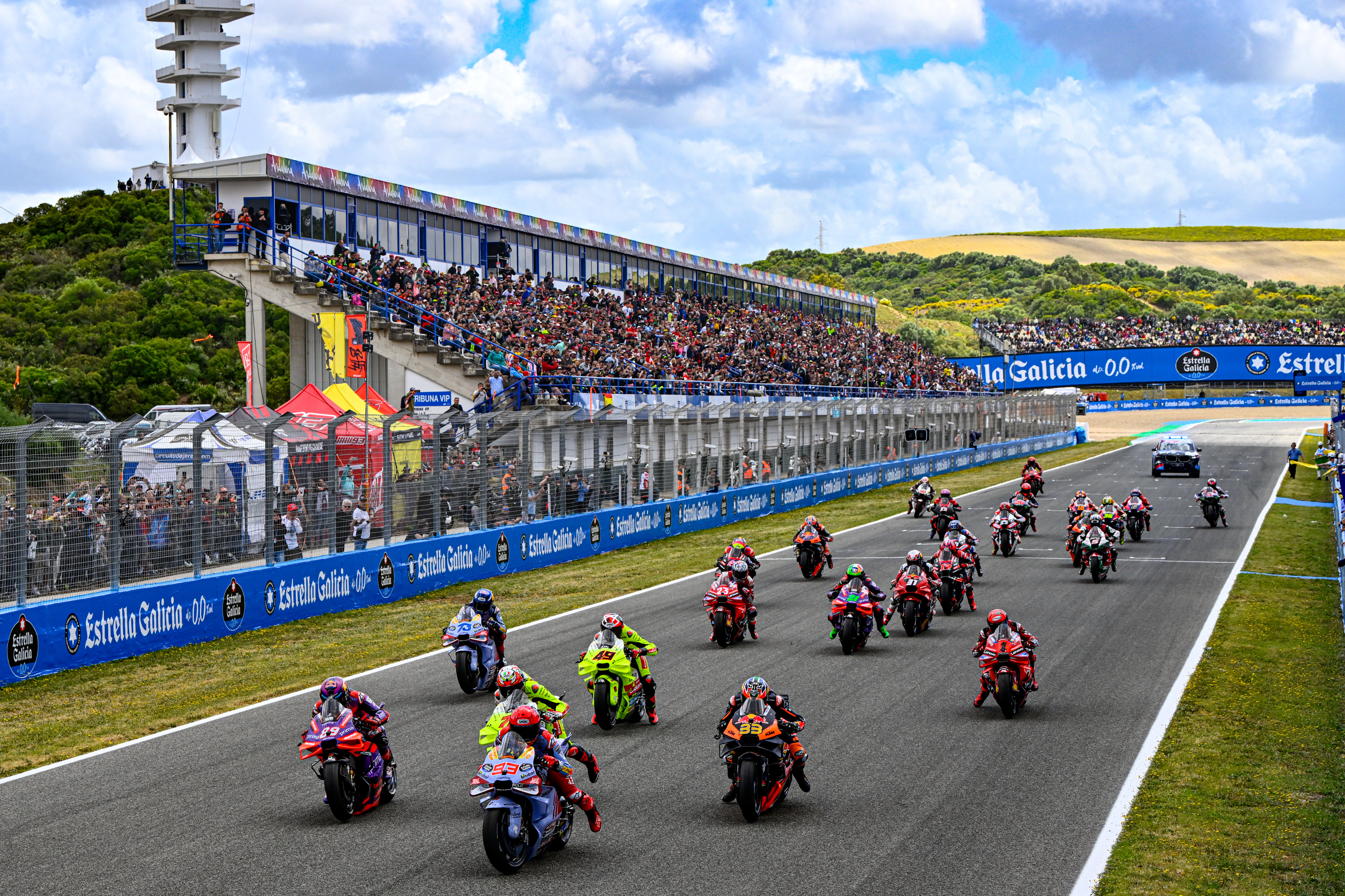 Find out the attractions of the Spanish GP Race day!