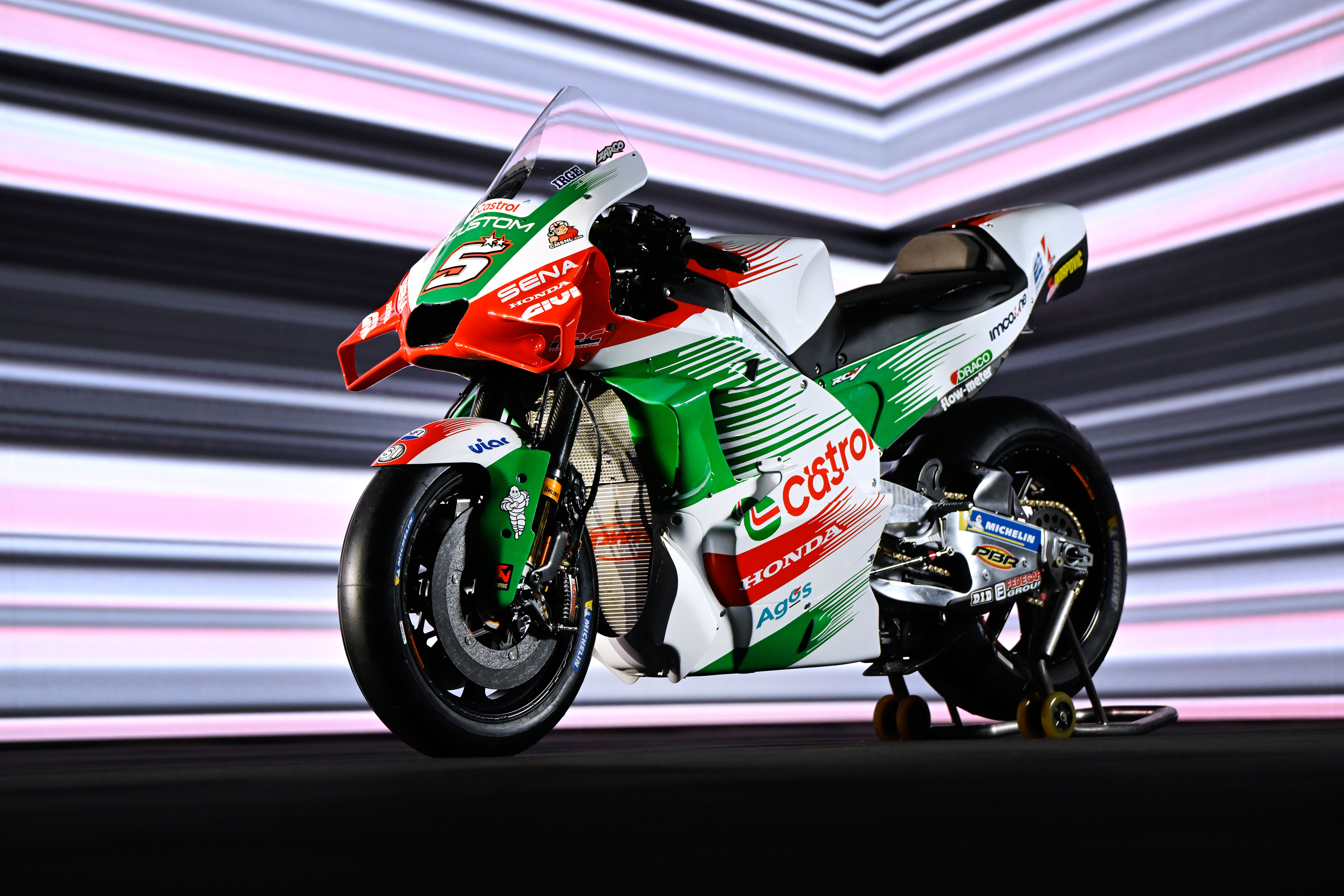 La présentation de LCR Honda illumine Bangkok