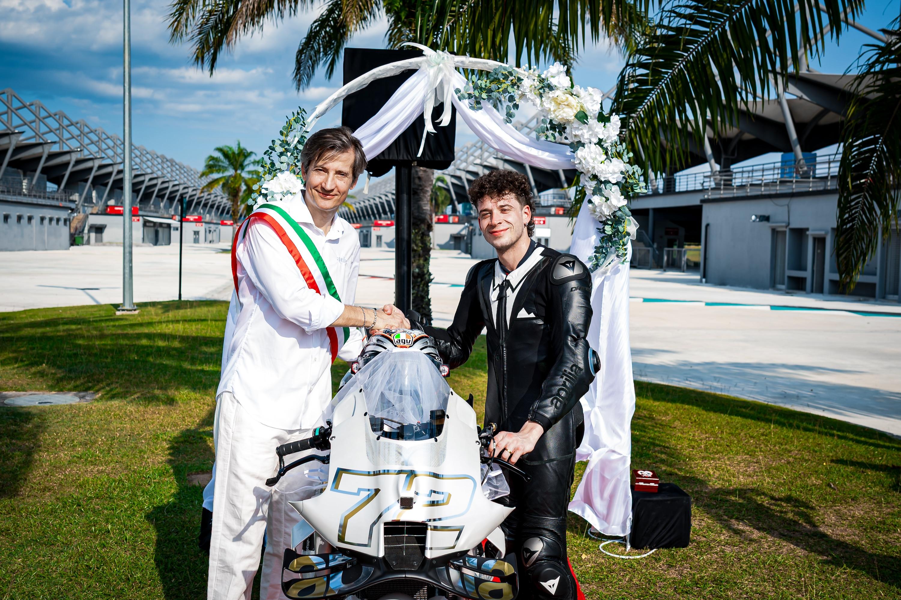 Bezzecchi unterschreibt bei Aprilia Racing einen neuen Mehrjahresvertrag