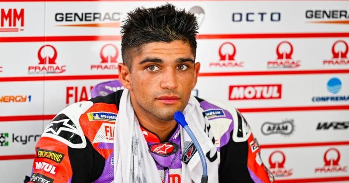 What went wrong for poleman and early race leader Martin?