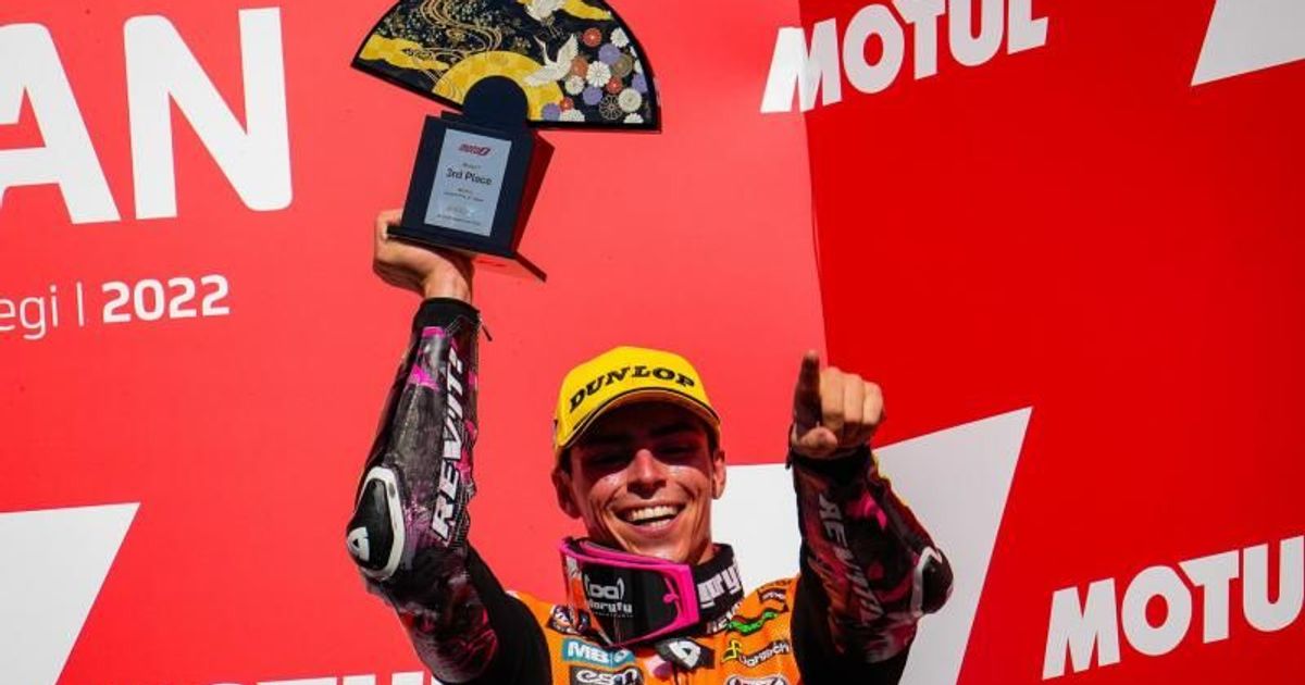 From the sofa to the top step: Alonso Lopez' fairytale story