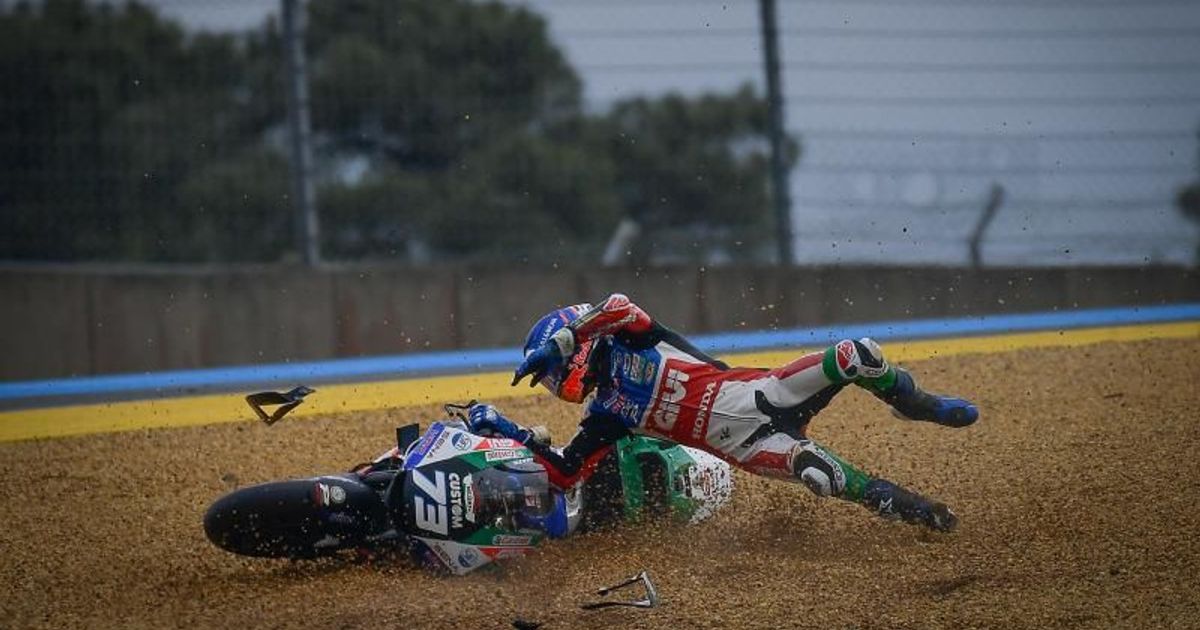 Every single tumble from a crash-fest Friday in Le Mans