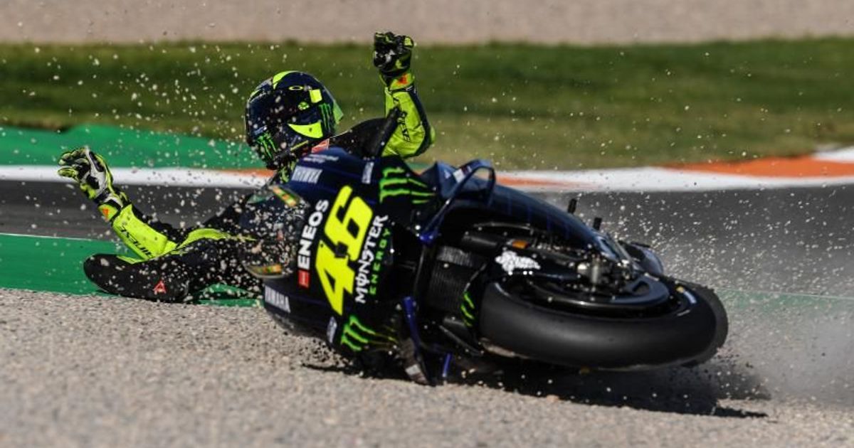 Rossi crashes out of FP1 in Valencia