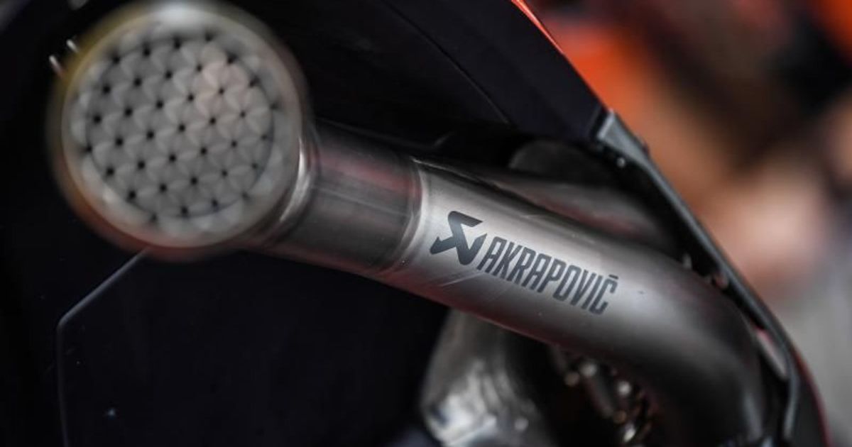 Akrapovic exhausts: from the production line to the pit lane
