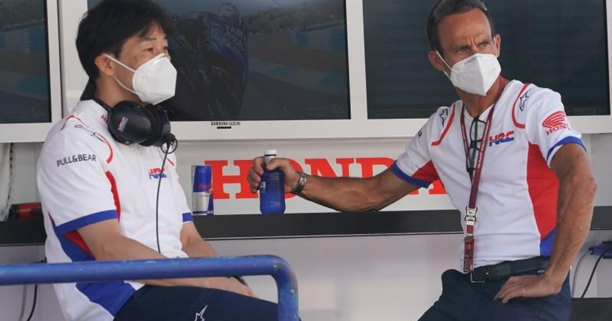 Puig: "Alex is having problems understanding the new tyres"