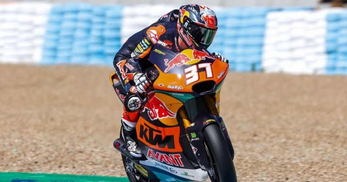 Acosta sets Moto2™ private Jerez test pace
