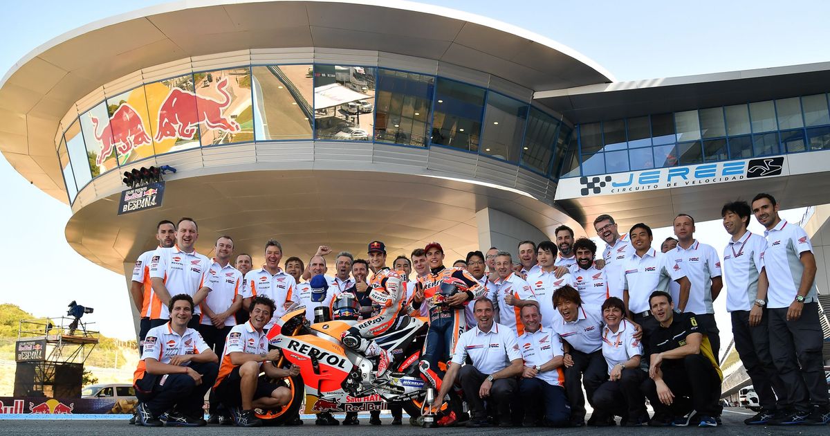 Inch-perfect Pedrosa unrivaled in 3000th race