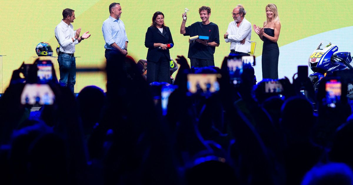 MotoGP™ Legend Valentino Rossi handed the freedom of Tavullia