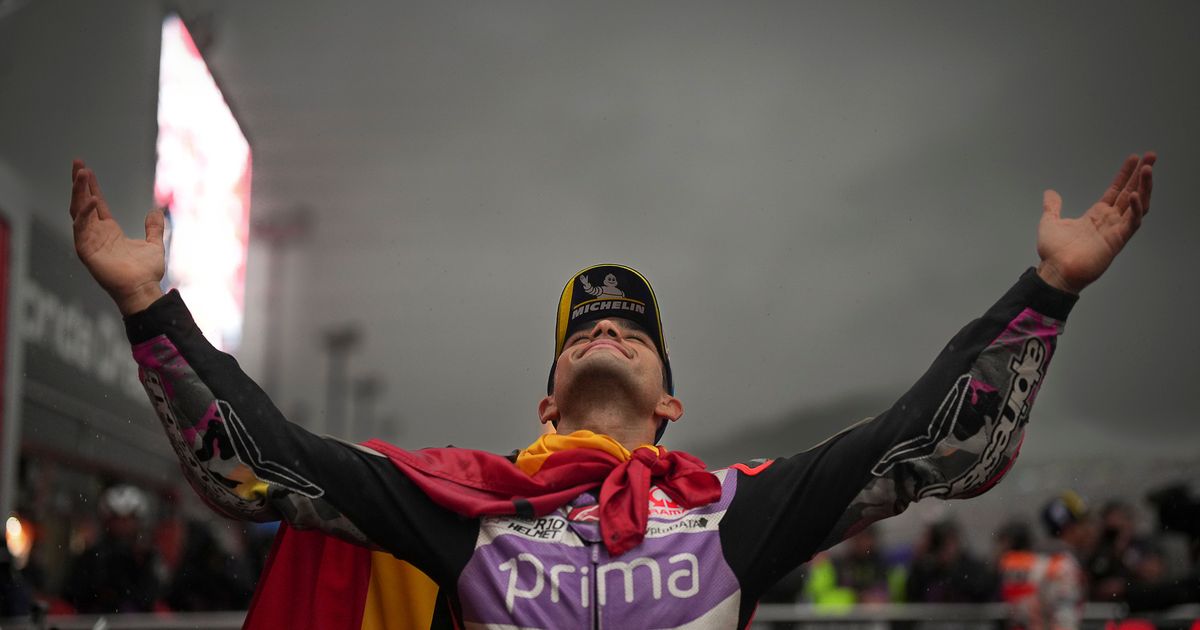 From 'A Team' to 'Volare': The best chants of the year