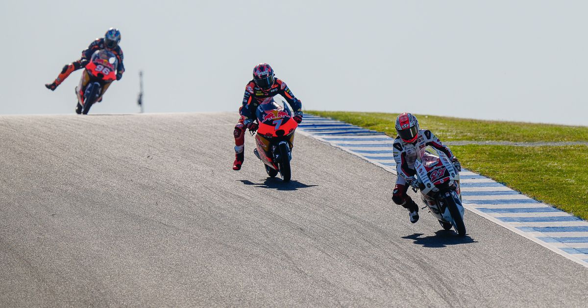 Moto3™ P1: MotoGP™ Guru by Gryfyn Australian Motorcycle GP