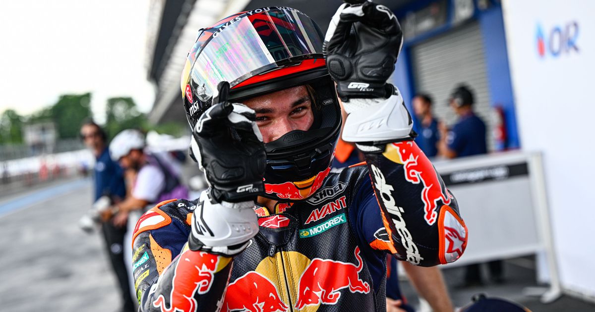 Moto3™ recap: Öncü romps to another pole position