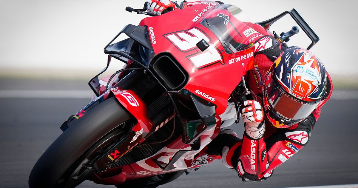 31: Acosta unveils MotoGP™ number