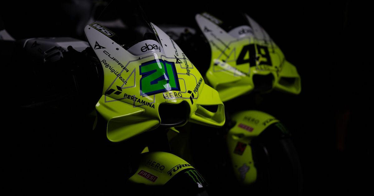 VR46 unveil new colours with an extra touch of Rossi