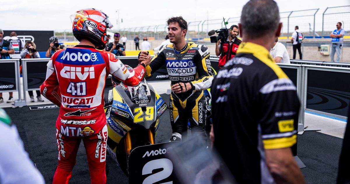 MotoE™ Race 2 rostrum: Casadei, Spinelli, Ferrari