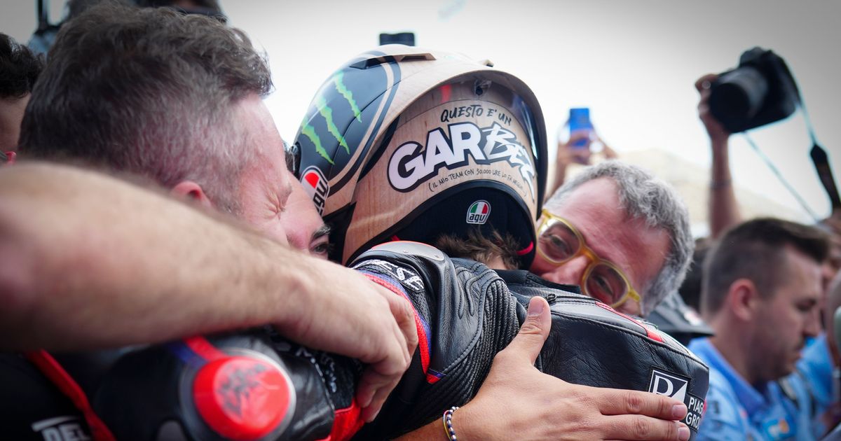 « Ravi d'offrir un beau spectacle aux fans » : la première ligne à chaud