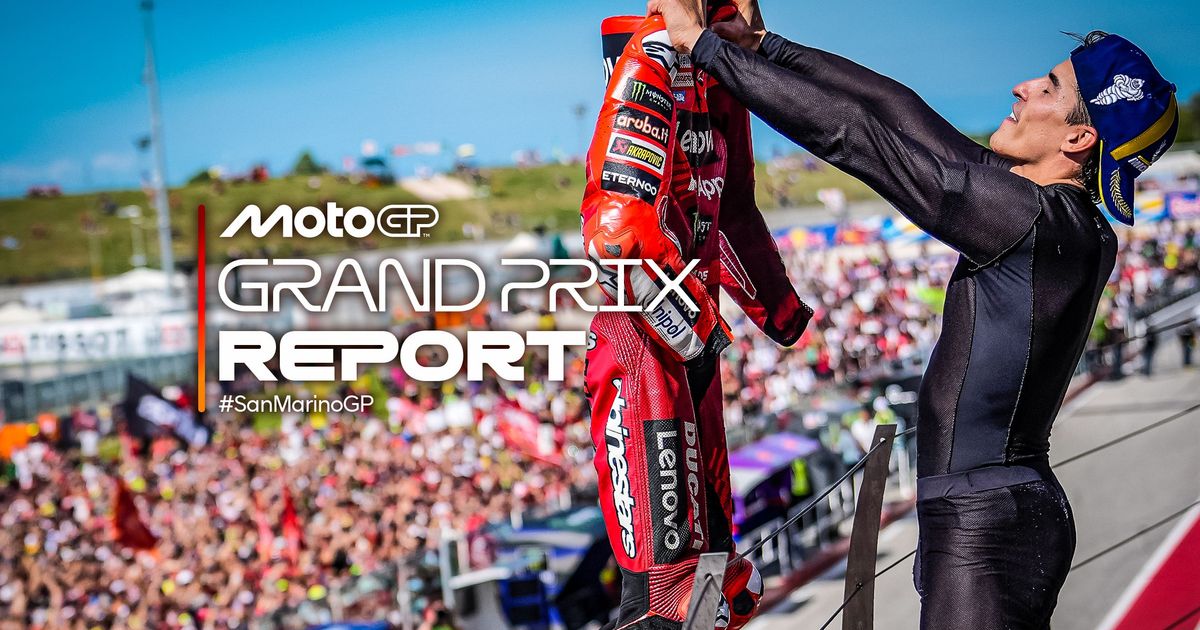 Marc Márquez resiste a la presión de Bezzecchi y sale victorioso de Misano