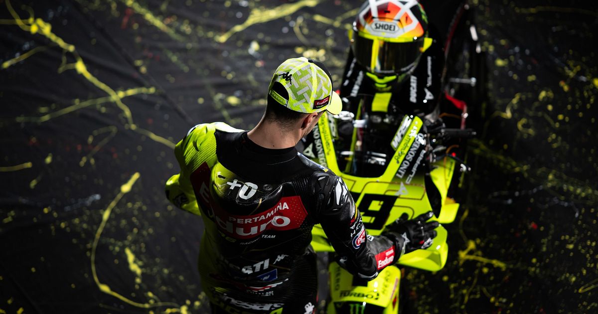"Proud and honoured" Di Giannantonio readies for 2026 with new VR46 livery